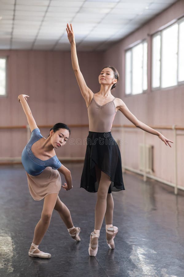 Two Asian Ballerinas are Dancing in the Class. Stock Photo - Image of ...
