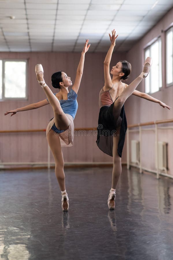 Two Asian Ballerinas are Dancing in the Class. Stock Photo - Image of ...