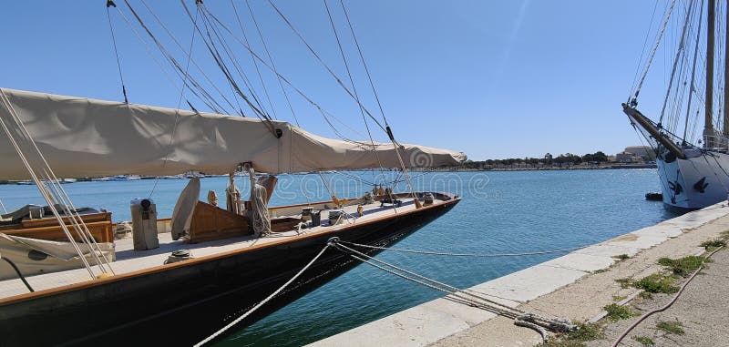Two Boats Facing Each Other Stock Photo - Image of facing, mast: 275443016