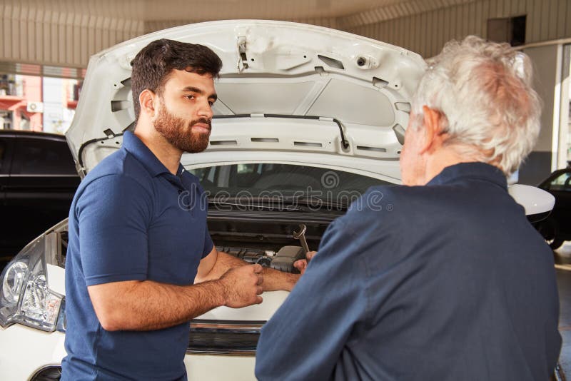 Engine check up stock image. Image of repairer, test - 21917587