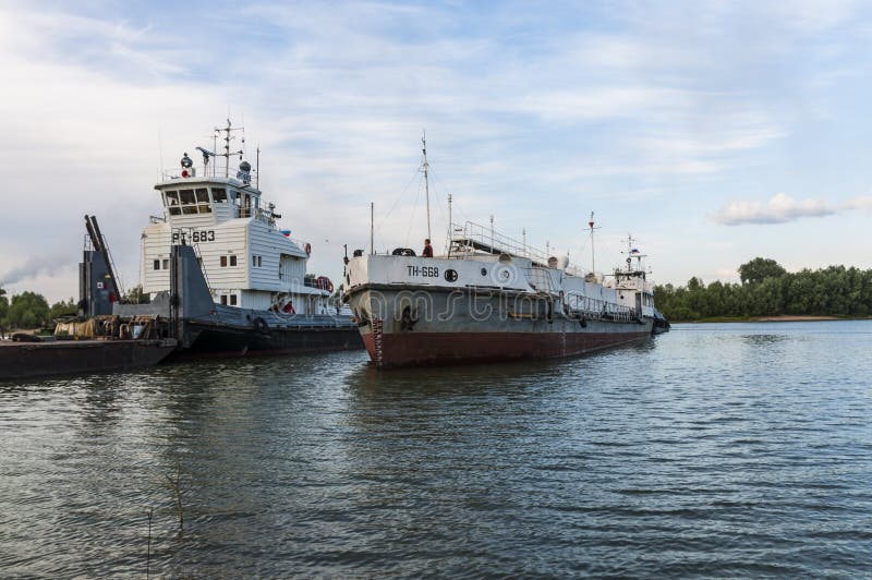 Two Cargo ship editorial stock photo. Image of river - 26436203