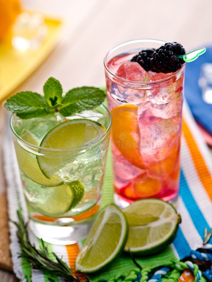 Two cocktails stock image. Image of wedge, lime, mint - 37998433
