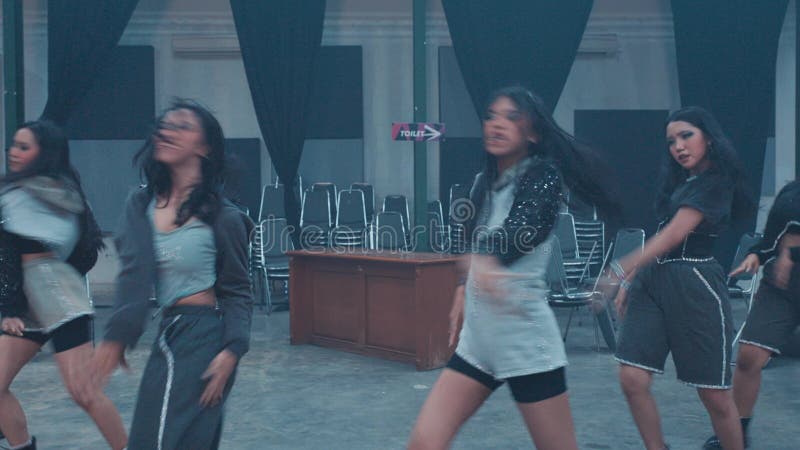 Synchronized Dance Performance in Studio Stock Video - Video of group ...