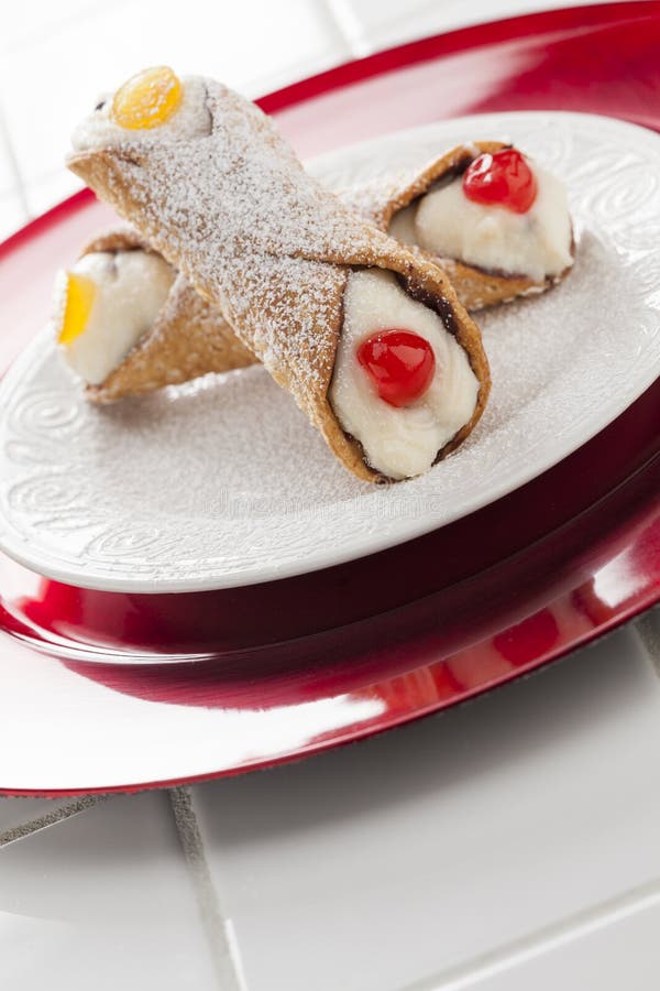 Cannoli on plate stock image. Image of cannoli, delicious - 3054621