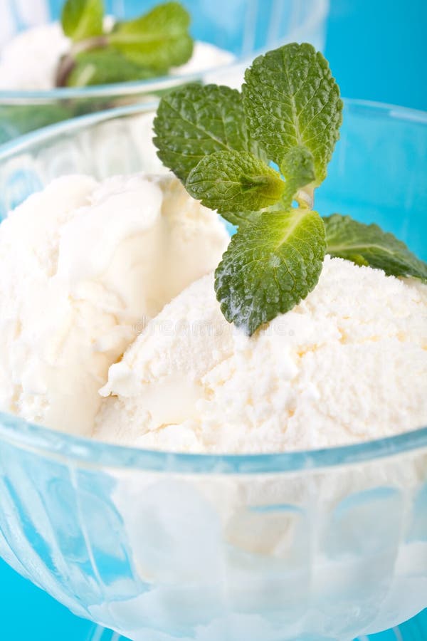 Two Glasses with Vanilla Ice Cream Stock Photo - Image of cold, frozen ...