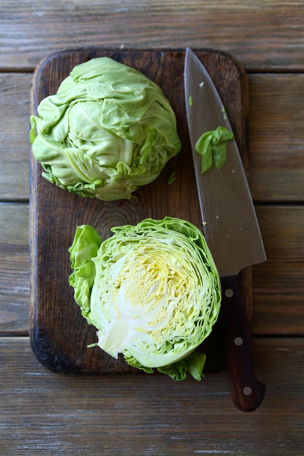 Two Halves of the Young Cabbage Stock Image - Image of fresh, vegetable ...
