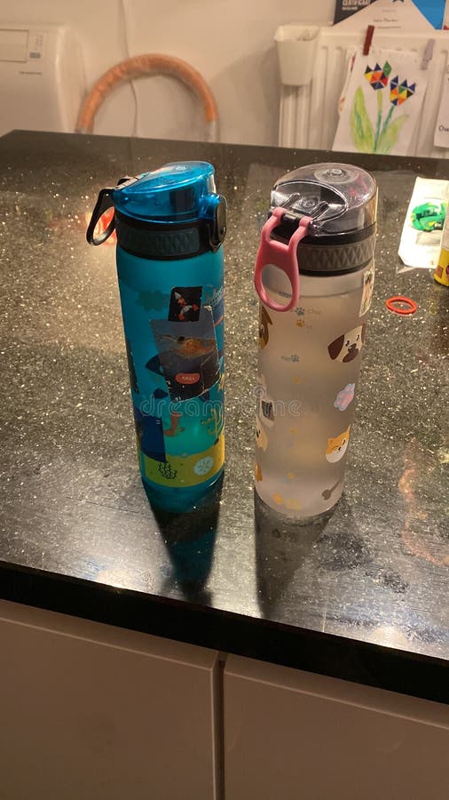 Two kids water bottle editorial image. Image of school - 265702475