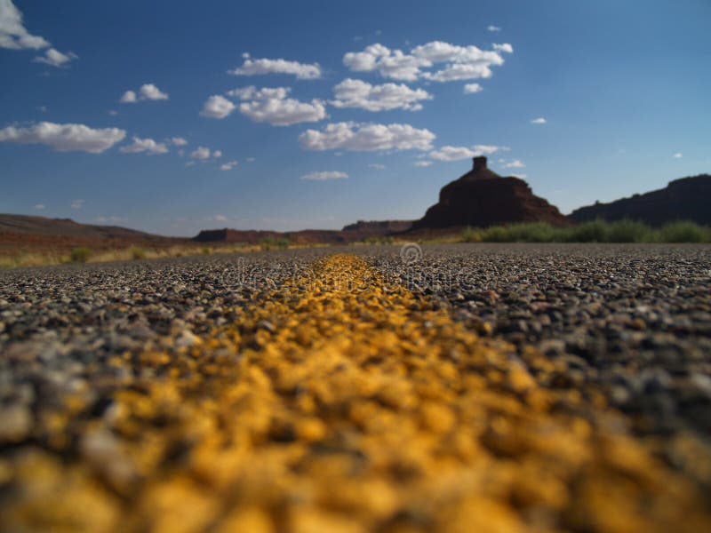 Two lane road in Utah stock image. Image of park, drive - 6545647