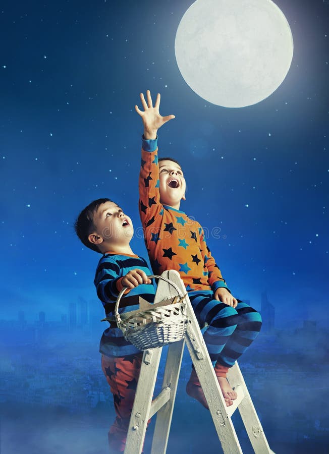 Two Little Brothers Catching the Moon Stock Illustration - Illustration ...