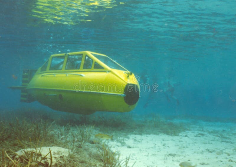 Two Man Wet Sub Yellow Submarine Stock Image - Image of underwater ...