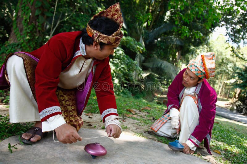 175 Playing Tops Photos - Free & Royalty-Free Stock Photos from Dreamstime