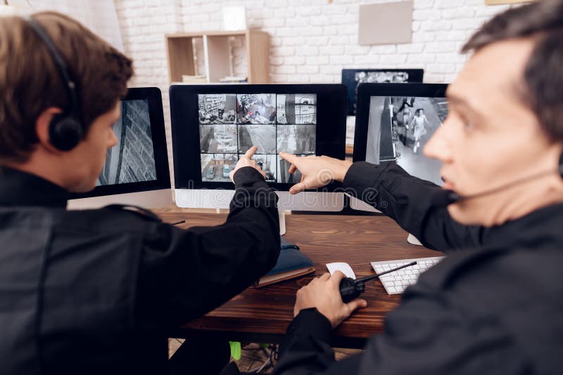 Security Guards Have Team Meeting Editorial Photography - Image of ...