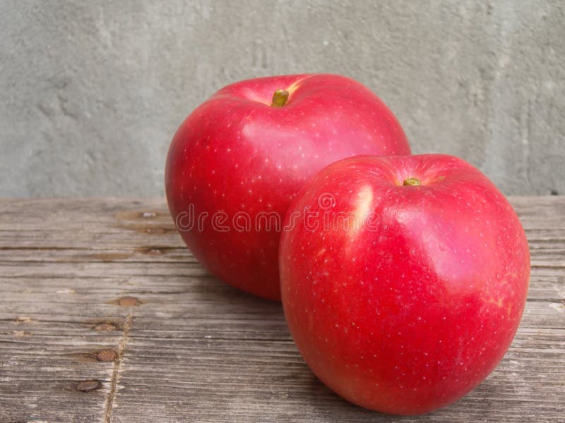 Two Red Apple on Wooden Table Stock Image - Image of healthy, eating ...