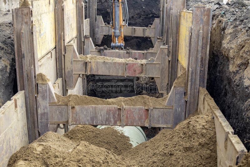 239 Excavation Shoring Stock Photos - Free & Royalty-Free Stock Photos ...