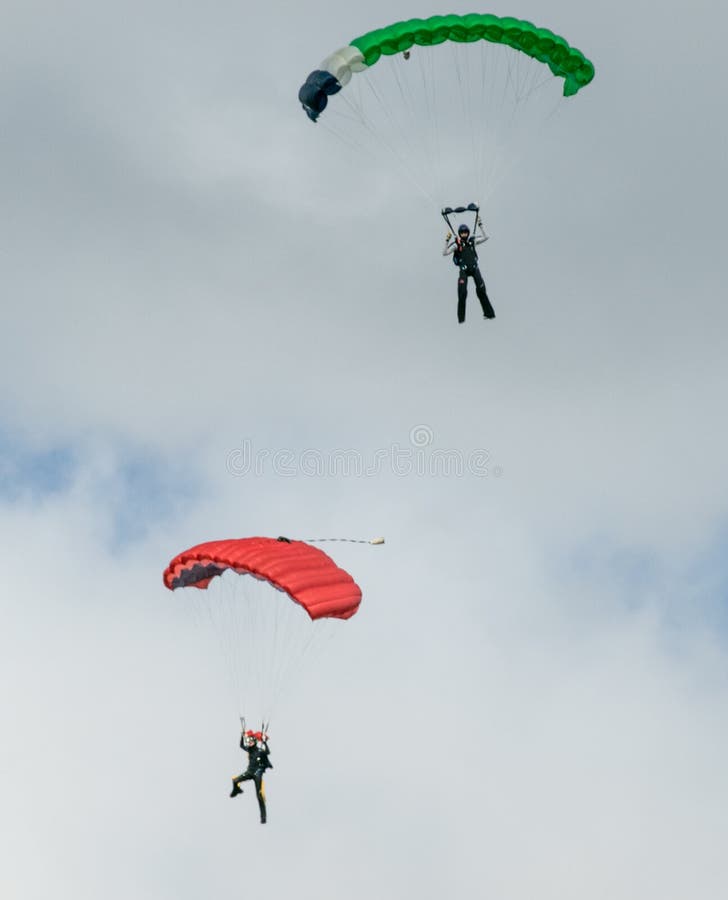 Two Skydivers Performing Skydiving with Parachutes Editorial Photo ...