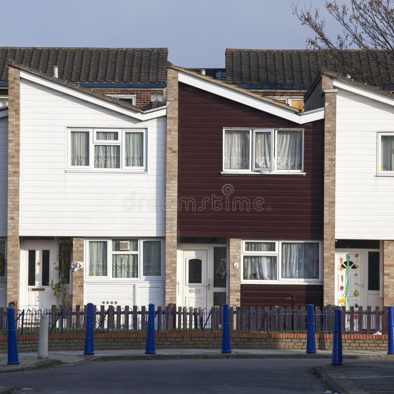 Two-storey house in London editorial image. Image of city - 82795555