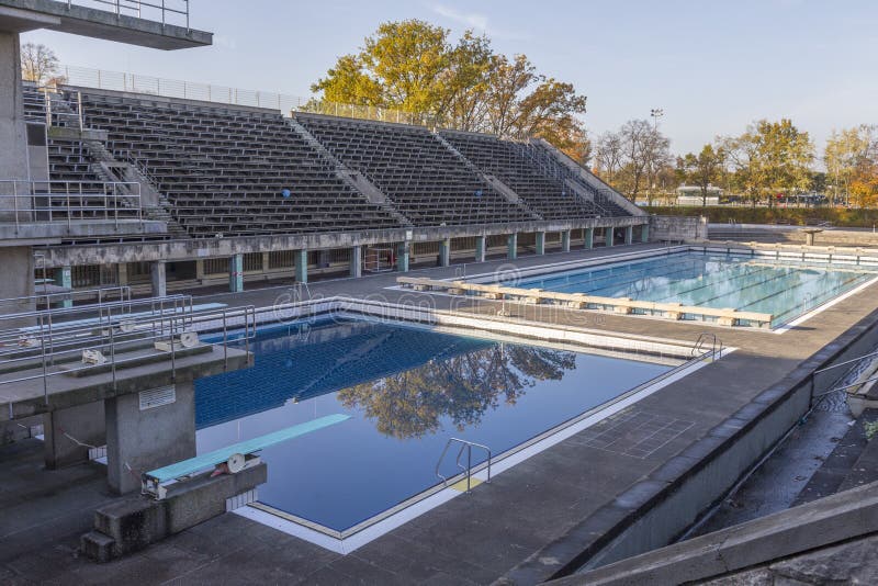 Two swimming pools editorial image. Image of pool, smooth - 47384920
