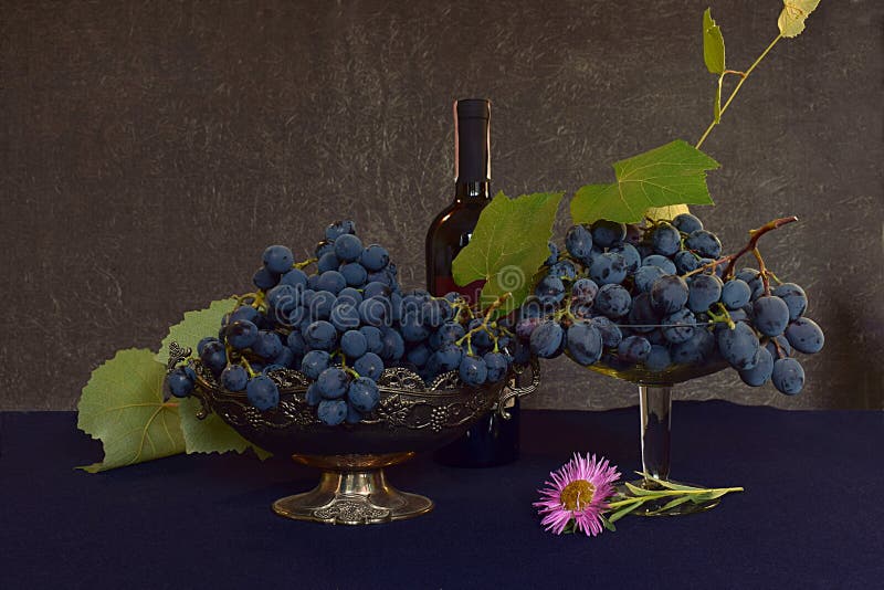 Two Varieties of Grapes and a Bottle of Wine Stock Image - Image of ...