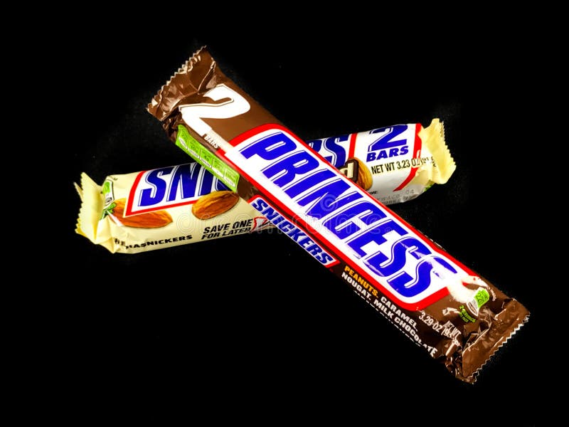 2 Varieties of Snickers Candy Bars Editorial Stock Image - Image of ...