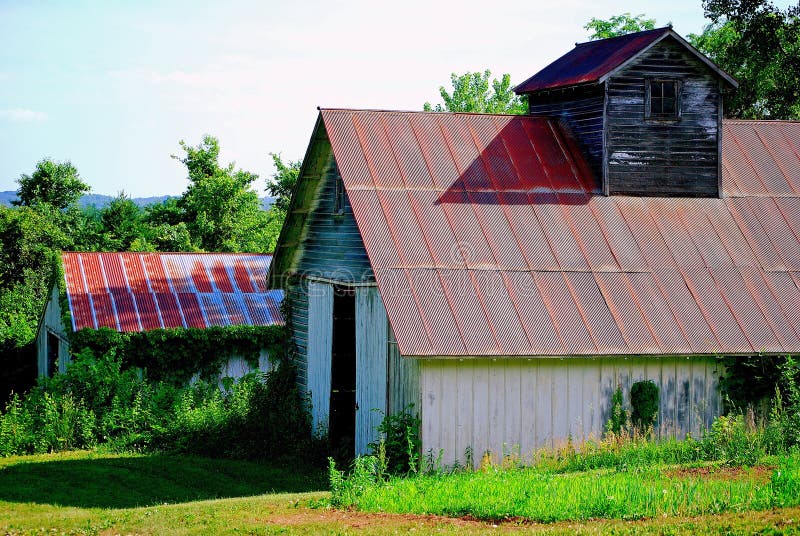 Two Vintage Barns stock image. Image of storage, outdoors - 62429713