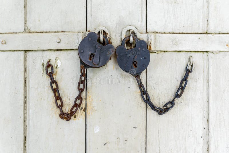 101 Two Locks Chain Stock Photos - Free & Royalty-Free Stock Photos ...