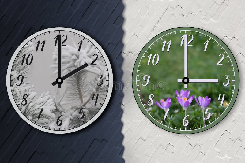 Analogue Wall Clock 4 00 Stock Photos - Free & Royalty-Free Stock ...