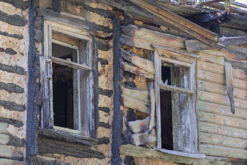 Two Windows in a Burnt House Stock Image - Image of buildings, wood ...