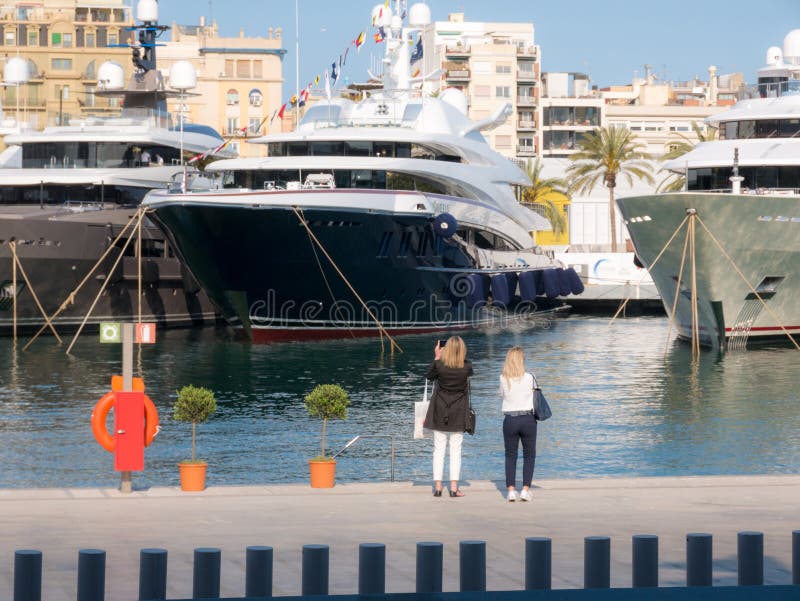 Women Taking Bath Fully Dressed Editorial Image - Image of colours ...