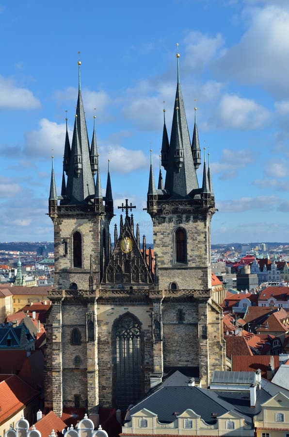 Kirche Unserer Dame Des Sieges in Prag Stockfoto - Bild von altar ...