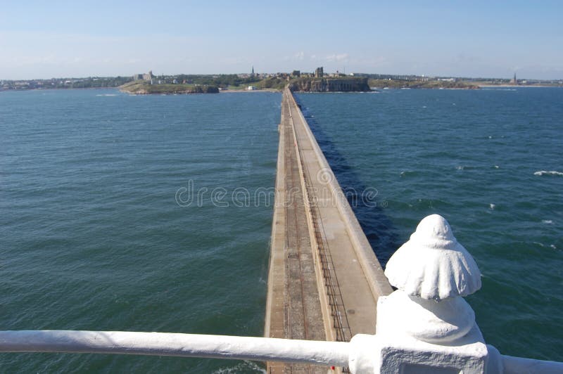 Tynemouth Pier stock photo. Image of tynemouth, coast - 4674844