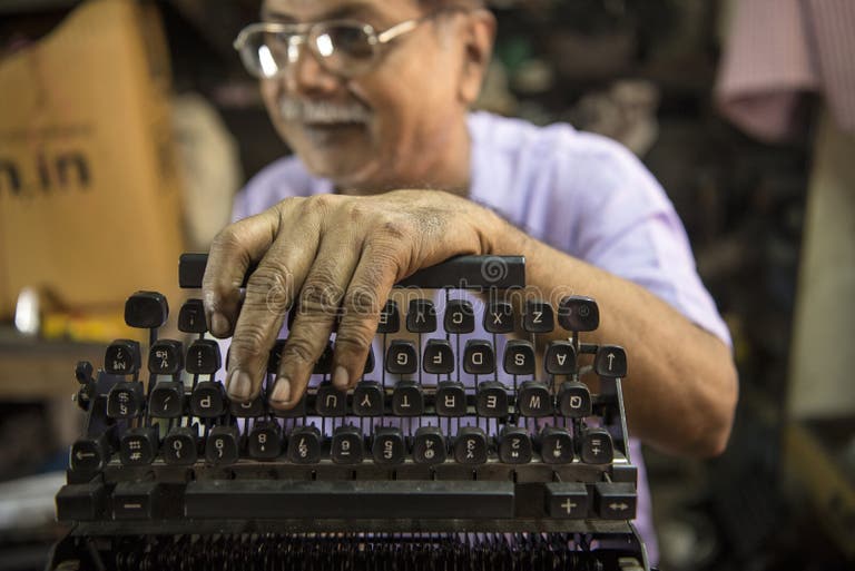 Typewriter technician editorial photography. Image of manual - 230915087