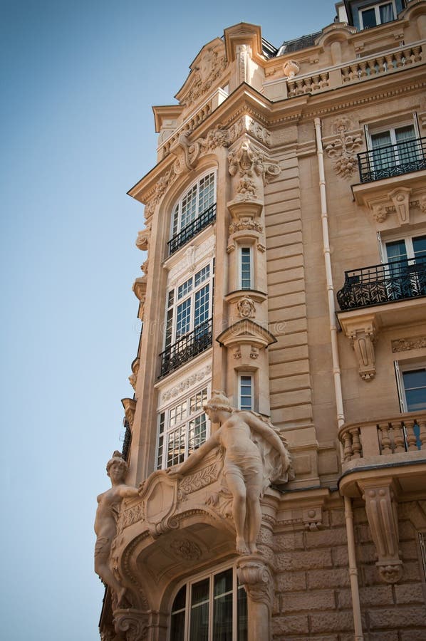 Typical Ancient Parisian Building in Paris Stock Image - Image of house ...