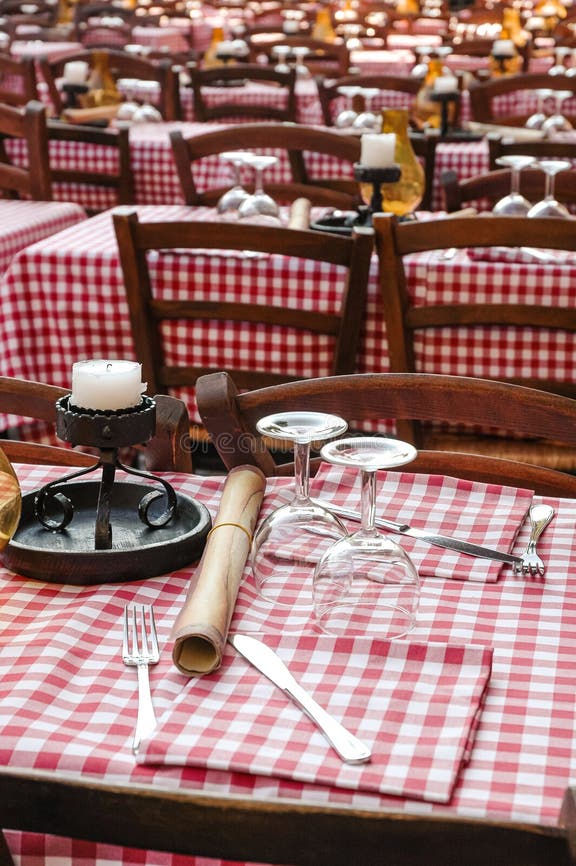 Typical Checkered Tablecloth from a Restaurant in Rome Stock Image ...
