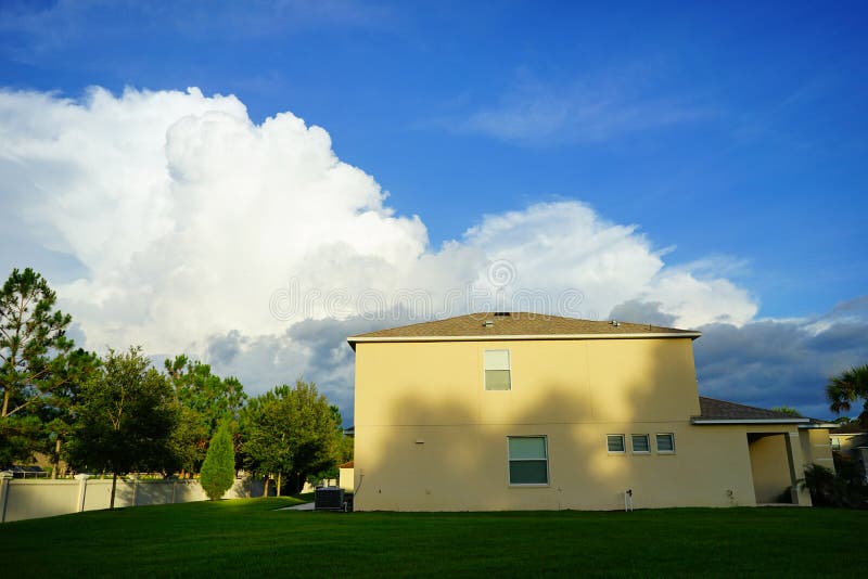 A typical Florida house stock image. Image of cloud - 119292267