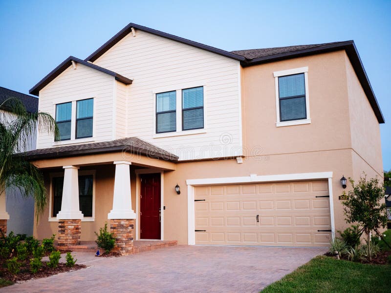 A typical Florida house stock photo. Image of cloud - 143004186