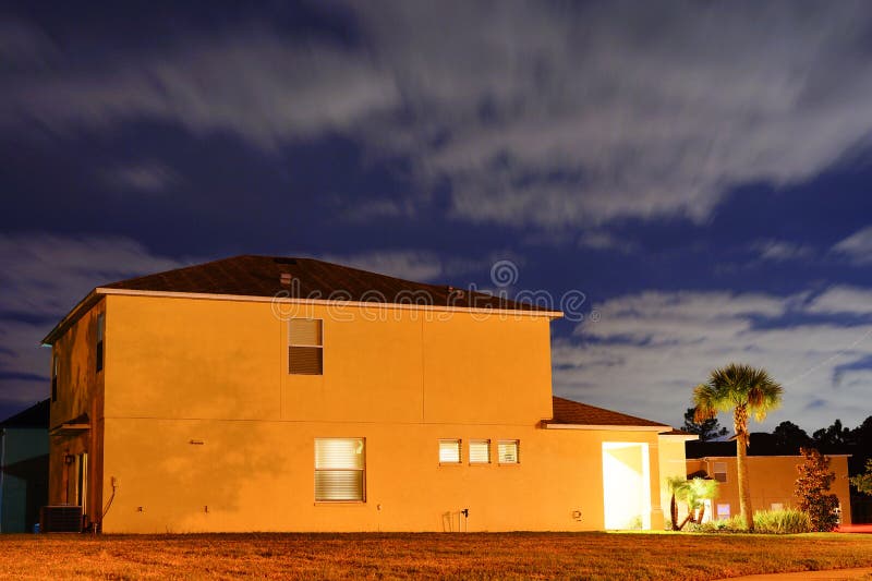 A typical Florida house stock photo. Image of bulb, grassland - 134728424