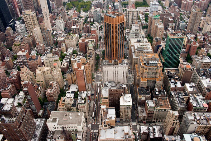 Typical Manhattan morning stock photo. Image of people - 20537876