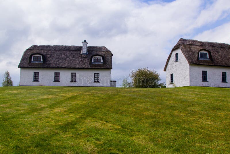 Typical Old Irish House Located Stock Image - Image of panorama, beauty ...