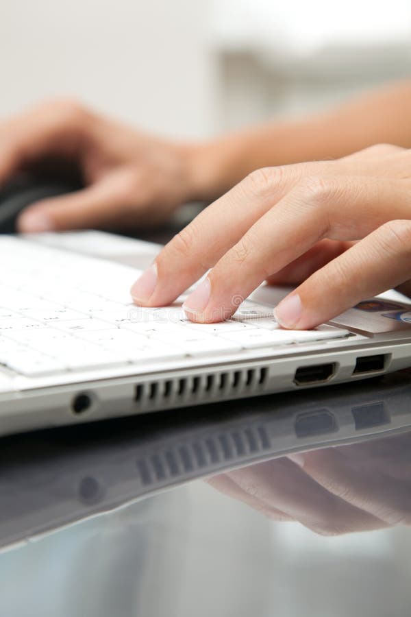 Typing on the laptop stock image. Image of human, fingers - 15988463