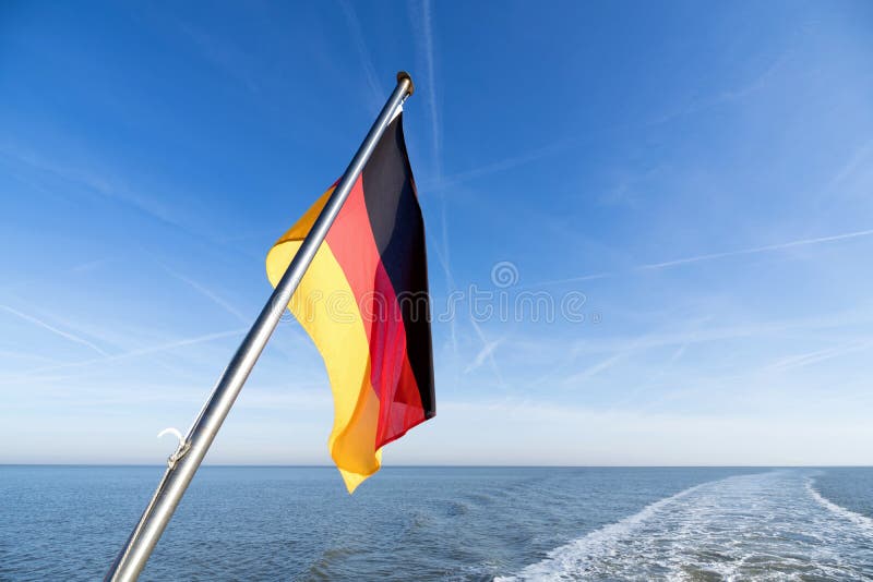 Tysk flagga fotografering för bildbyråer. Bild av akter - 165062197