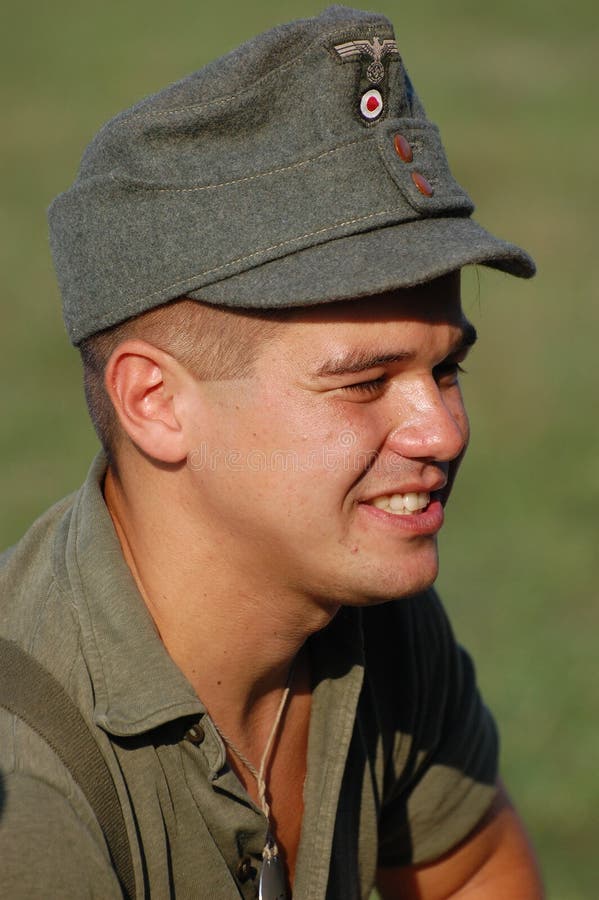Tysk soldat fotografering för bildbyråer. Bild av historia - 5231723