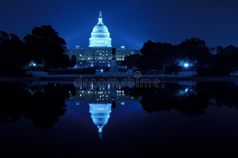 U.S. Capitool stock afbeelding. Image of voorzitter, lichten - 3180799