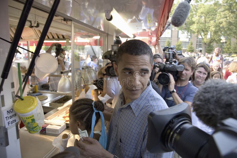 U.S. Senator Barak Obama Eating Corn Dog Editorial Photography - Image ...