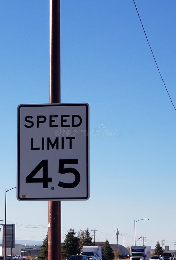 U S Sinal De Limite De Velocidade 45 Mph Foto de Stock - Imagem de ...
