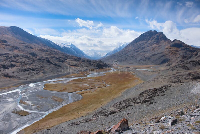 U-shaped valley stock photo. Image of peak, glacial, glaciation - 67244148