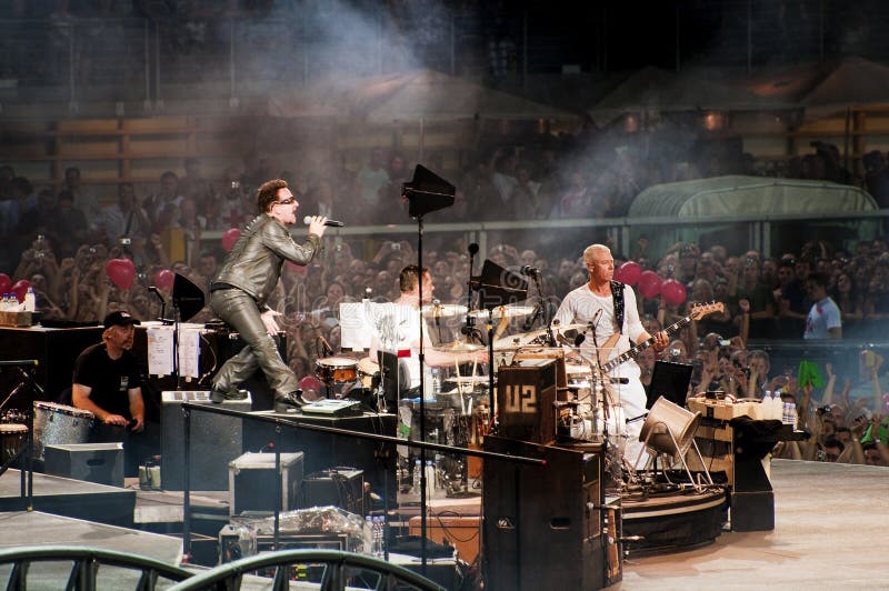 U2 360° Tour - Live at Turin Editorial Photography - Image of july ...