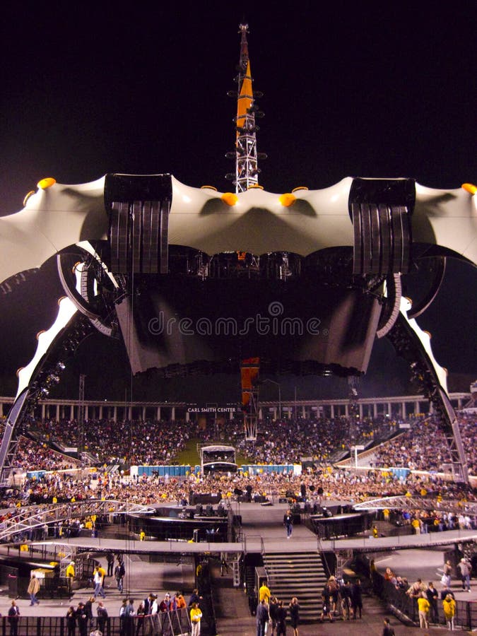 U2 360 Tour editorial stock image. Image of rock, concert - 11227239