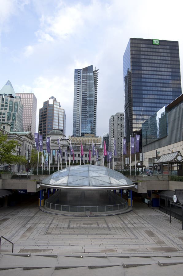 Robson Square editorial stock photo. Image of office - 32343863