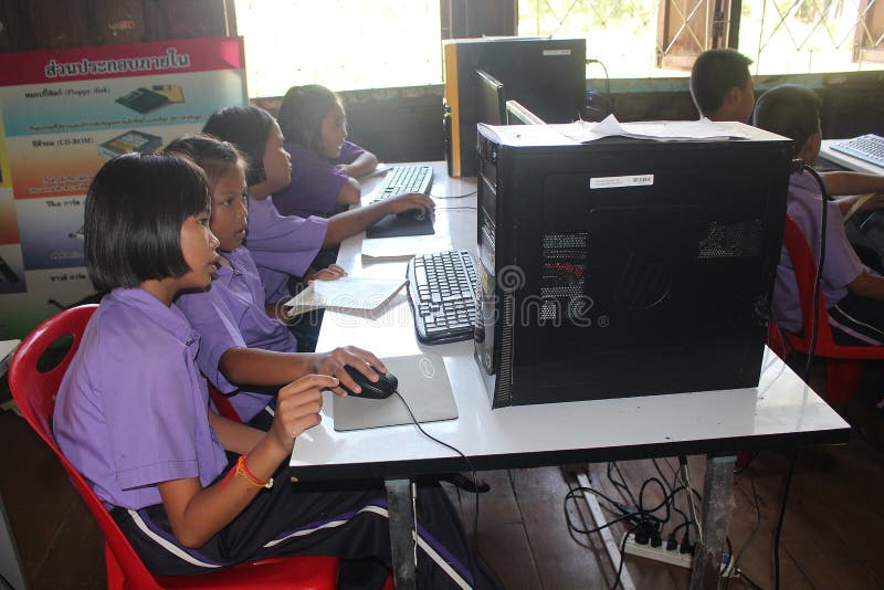 Asian Students are Using the Computer. Editorial Photography - Image of ...