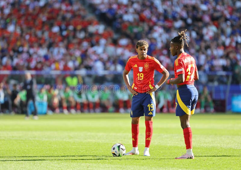 Uefa Euro 2024 : Espanha Croatia Na Alemanha De Berlim Imagem Editorial ... Uefa Euro 2024 : Espanha Croatia Na Alemanha De Berlim Imagem Editorial ...